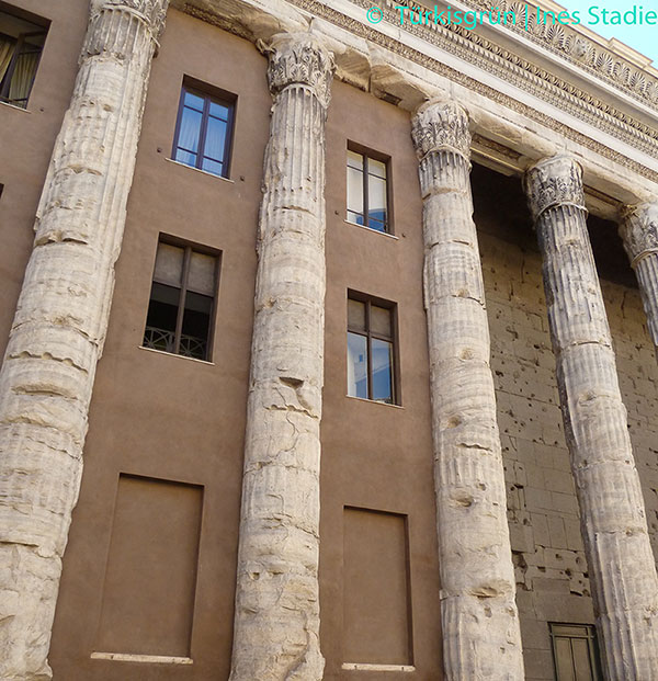 Was ist eigentlich eine Säule? - Türkisgrün by Ines | Kunst & Kultur