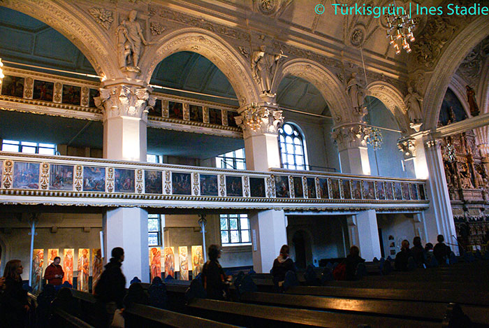 Was ist eigentlich eine Empore? - Türkisgrün by Ines | Kunst & Kultur